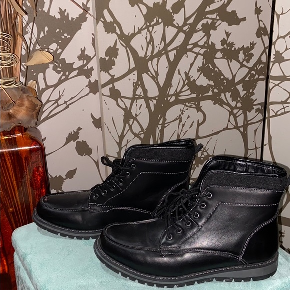 Carbon | Shoes | Black Lace Up Boots | Poshmark
